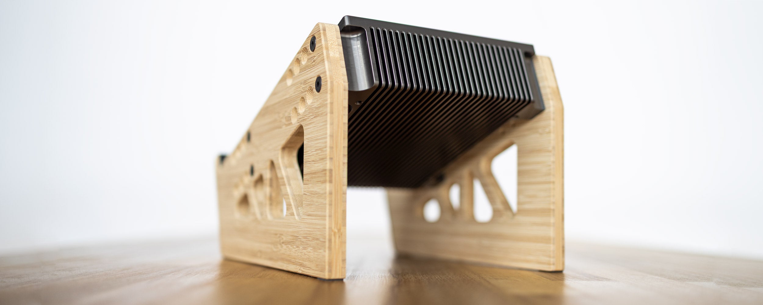 SVALT Cooling Products Help Unlock MacBook Pro Peak Performance